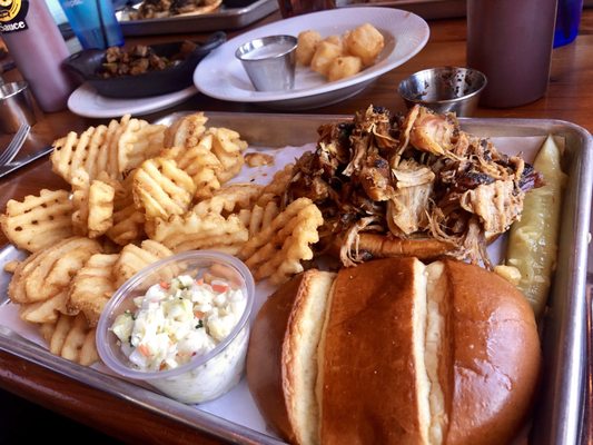FORT 88 SMOKEHOUSE - 25 Photos & 60 Reviews - 855 Lexington Blvd, Fort ...