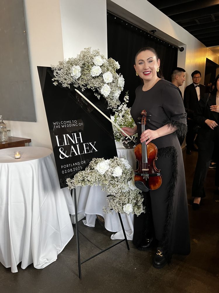 Lockyear Music, Longview | Roadtrippers