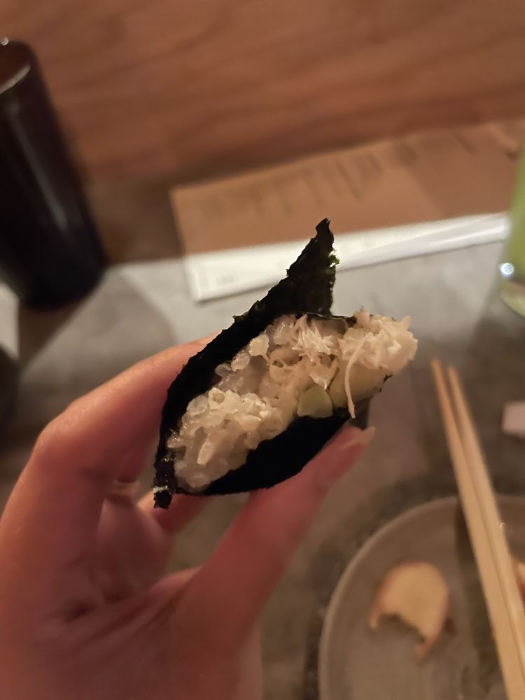 TOP ROE - Updated May 2025 - 132 Photos & 33 Reviews - 120 W 5th St ...