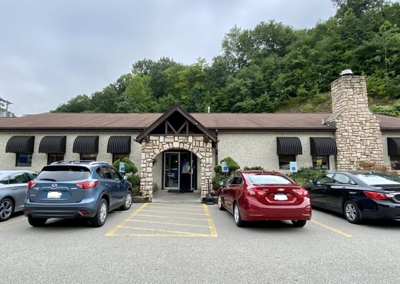 MONTE CELLO’S - Updated December 2025 - 110 Photos & 196 Reviews - 2198 ...