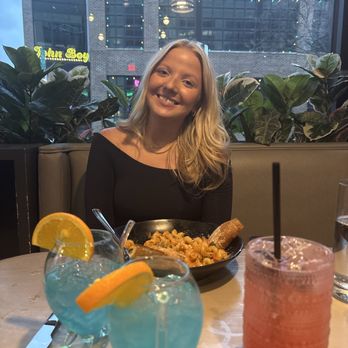 GALLA PARK SOCIAL - Updated July 2025 - 91 Photos & 43 Reviews - 900 N ...