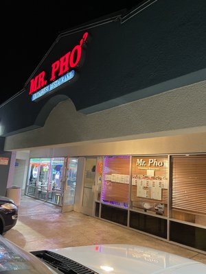 MR PHO - 222 Photos & 409 Reviews - 4750 Oceanside Blvd, Oceanside ...