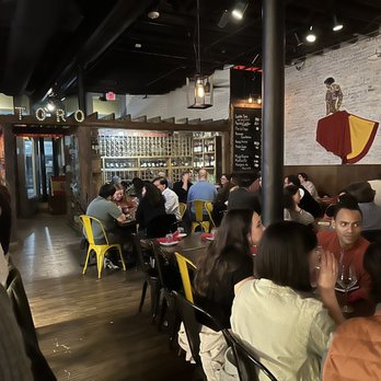 TORO KITCHEN + BAR - 685 Photos & 510 Reviews - 1142 E Commerce St, San ...