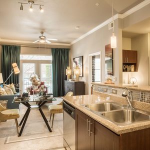 MAA ADDISON CIRCLE - 73 Photos & 110 Reviews - 5009 Addison Circle ...