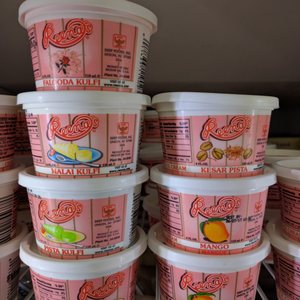 BOMBAY SPICE HOUSE - 14 Photos & 105 Reviews - 1036 University Ave ...