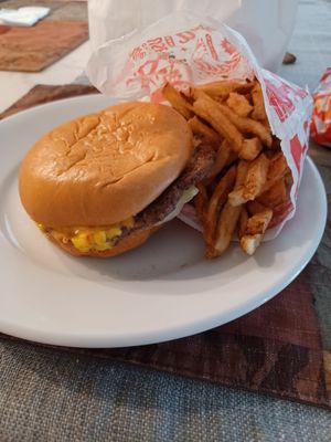 P. TERRY’S BURGER STAND - Updated November 2024 - 18 Photos & 23 ...