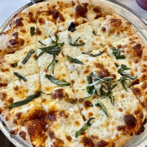 MIDTOWN PIZZA KITCHEN - 125 Photos & 134 Reviews - 2940 Zelda Rd ...