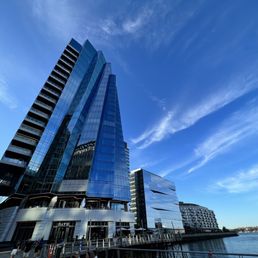 SAVR - Updated January 2026 - 365 Photos & 177 Reviews - 150 Seaport ...