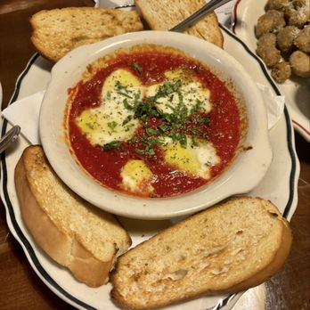 PILONI’S ITALIAN STEAKHOUSE - Updated December 2025 - 49 Photos & 40 ...