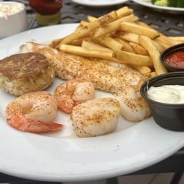 DECOYS - Updated November 2024 - 527 Photos & 418 Reviews - 3305 Ferry ...