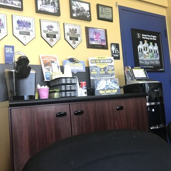 ACORN TIRE - Updated June 2024 - 19 Photos & 28 Reviews - 1580 N Aurora ...