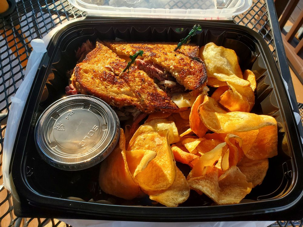 OFFICER’S CLUB - Updated July 2025 - 51 Photos & 49 Reviews - 95 Perry ...