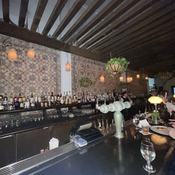 CECCONI’S MIAMI BEACH - Updated January 2025 - 1301 Photos & 827 ...