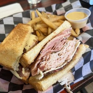 EASTBROOK DELI - Updated May 2025 - 446 Coliseum Blvd, Montgomery ...