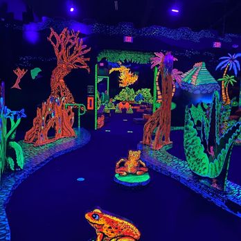 PUTTING EDGE - Updated December 2025 - 78 Photos & 65 Reviews - 44225 ...