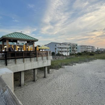 PIER 101 RESTAURANT & BAR - Updated September 2024 - 333 Photos & 278 ...