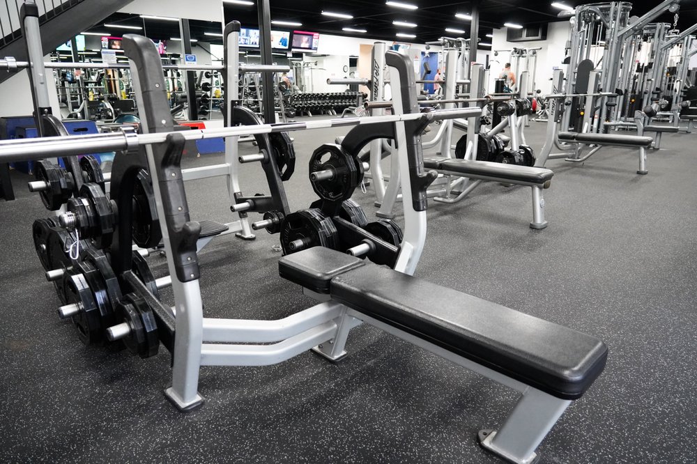 GENESIS HEALTH CLUBS - FORT COLLINS CLUB - 64 Photos & 81 Reviews ...