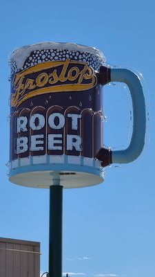 FROSTOP DRIVE IN RESTAURANT - Updated December 2025 - 33 Photos & 62 ...
