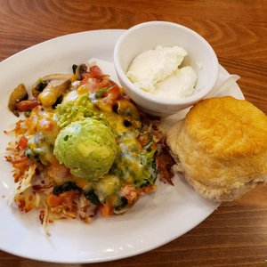 THE SLOGAR BAR & RESTAURANT - Updated June 2024 - 60 Photos & 153 ...