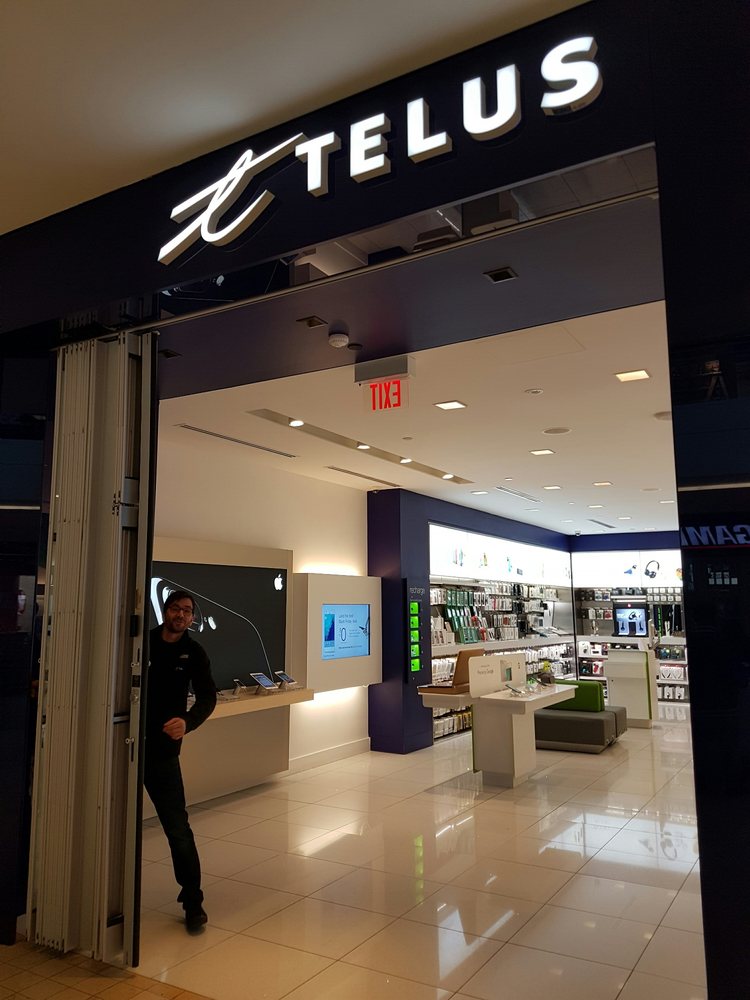 TELUS STORE - Updated January 2025 - 100 City Centre Drive, Mississauga ...