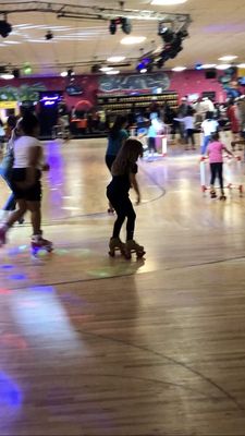 PEARWOOD SKATE CENTER - Updated December 2025 - 13 Photos & 37 Reviews ...