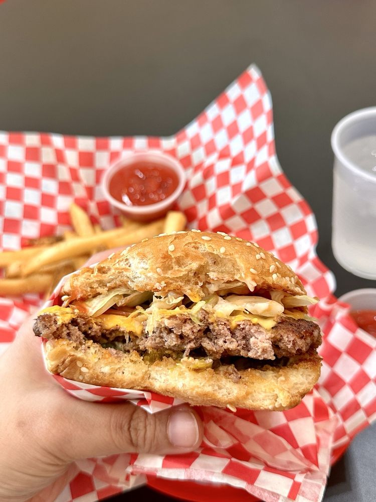 SKY ROCKET BURGER - Updated December 2025 - 33 Photos & 30 Reviews ...