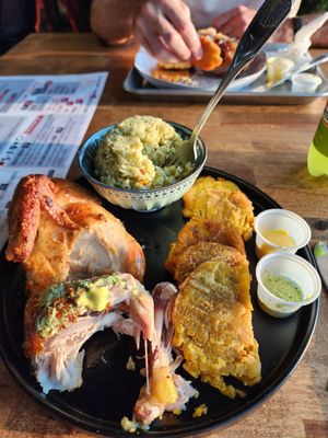 PIKKITO - 38 Photos & 21 Reviews - 3301 Parmenter St, Middleton ...