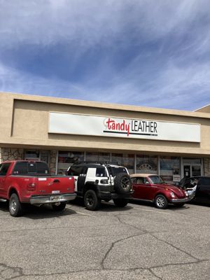 TANDY LEATHER FACTORY - Updated January 2026 - 6505 Menaul Blvd NE ...
