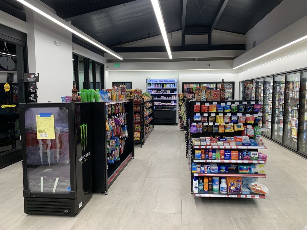 MOBIL - Updated December 2025 - 2201 East Coast Hwy, Newport Beach ...