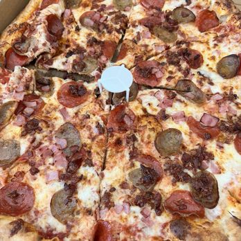 HOT ROCKS PIZZA - Updated December 2025 - 44 Photos & 31 Reviews - 5915 ...