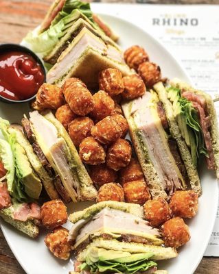 THE BLIND RHINO - 63 Photos & 29 Reviews - Sports Bars - 3425 Fairfield ...