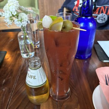 MERCHANT - Updated April 2025 - 800 Photos & 727 Reviews - 121 S ...