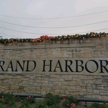 CAMDEN GRAND HARBOR APARTMENTS - Updated May 2026 - 148 Photos & 50 ...