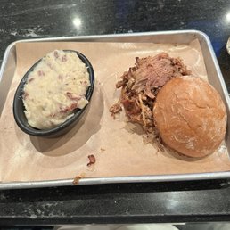 LUCILLE’S SMOKEHOUSE BAR-B-QUE - Updated October 2025 - 2576 Photos ...