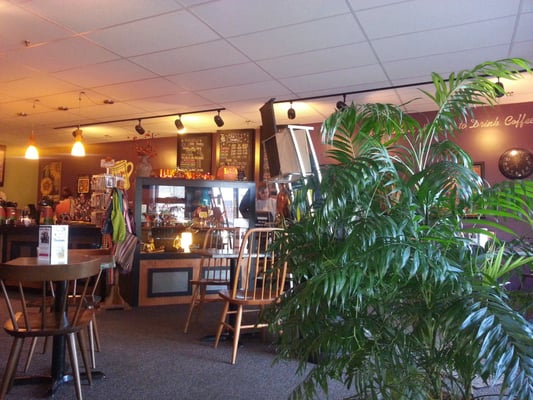 PERKS COFFEE CAFE - Updated November 2025 - 16 Reviews - 104 W 8th St ...