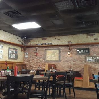 TRACKS RESTAURANT - Updated November 2025 - 54 Photos & 73 Reviews ...