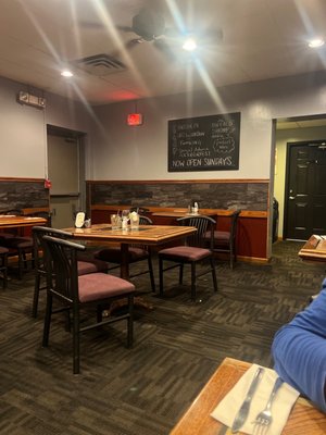 CURRY’S RESTAURANT AND PUB - Updated March 2026 - 211 Photos & 144 ...