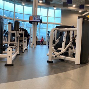 KORTE RECREATION CENTER - Updated May 2025 - 1 Nagel Dr, Highland ...