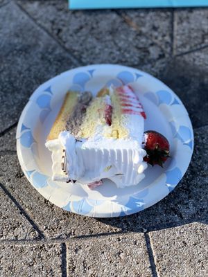 RANDAZZO PASTRY SHOP & BAKERY - Updated October 2025 - 113 Photos & 250 ...