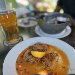 DADEO - Updated December 2025 - 297 Photos & 305 Reviews - 10548A 82 ...