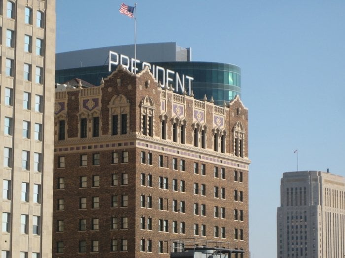 HILTON PRESIDENT KANSAS CITY - Updated December 2025 - 222 Photos & 181 ...