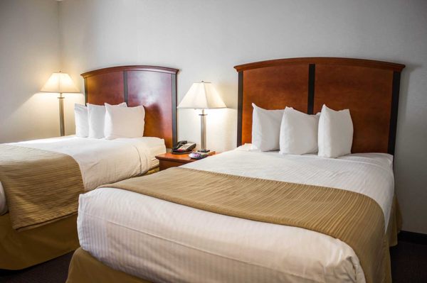 QUALITY INN - Updated September 2025 - 53 Photos & 25 Reviews - 30-03 ...