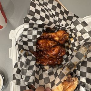 WINGSTOP - Updated June 2025 - 42 Photos & 15 Reviews - 780 Danforth ...