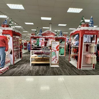 TARGET - Updated November 2025 - 39 Photos & 45 Reviews - 4915 S Regal ...