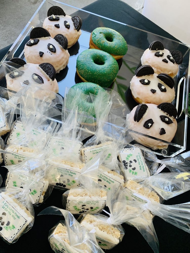 PREMIUM DONUTS - Updated September 2025 - 96 Photos & 56 Reviews - 8065 ...