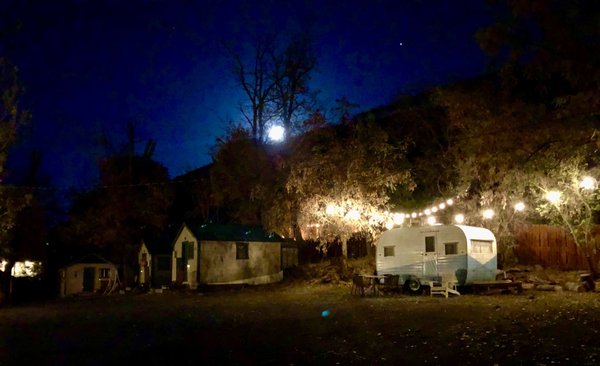 OASIS CABIN RESORT - Updated October 2024 - 78 Photos & 39 Reviews ...