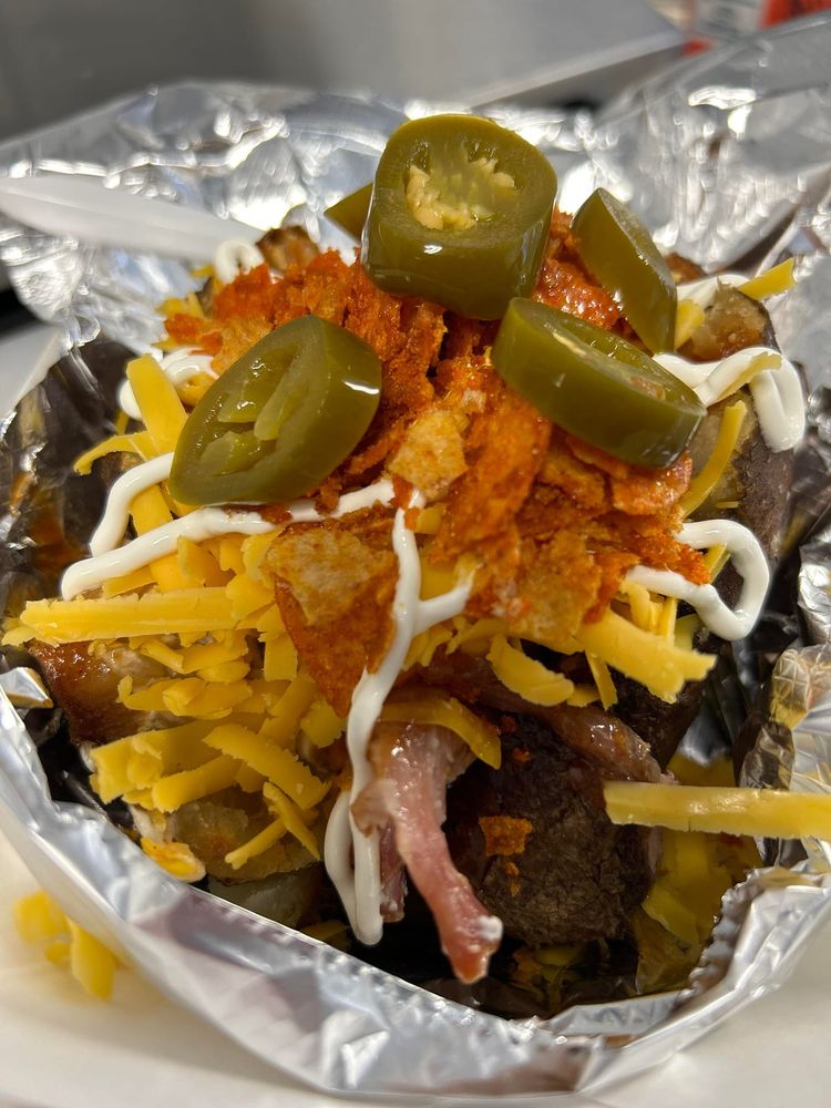 BL BBQ & KARAOKE DJ - Updated September 2024 - 5709 W Alexandria Rd ...