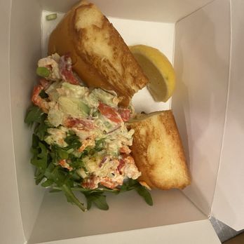 LOBSTER GUYS ROLLS & FRIES - Updated May 2024 - 460 Photos & 300 ...