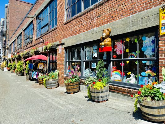 POST ALLEY KIDS - Updated August 2024 - 26 Photos & 39 Reviews - 1902 ...