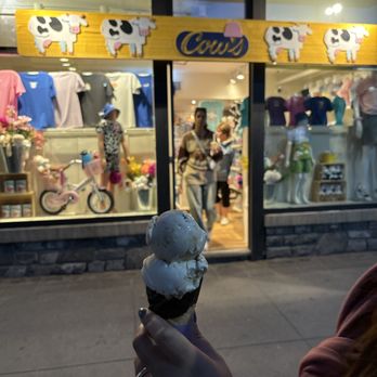 COWS - Updated June 2025 - 308 Photos & 195 Reviews - 138 Banff Avenue ...